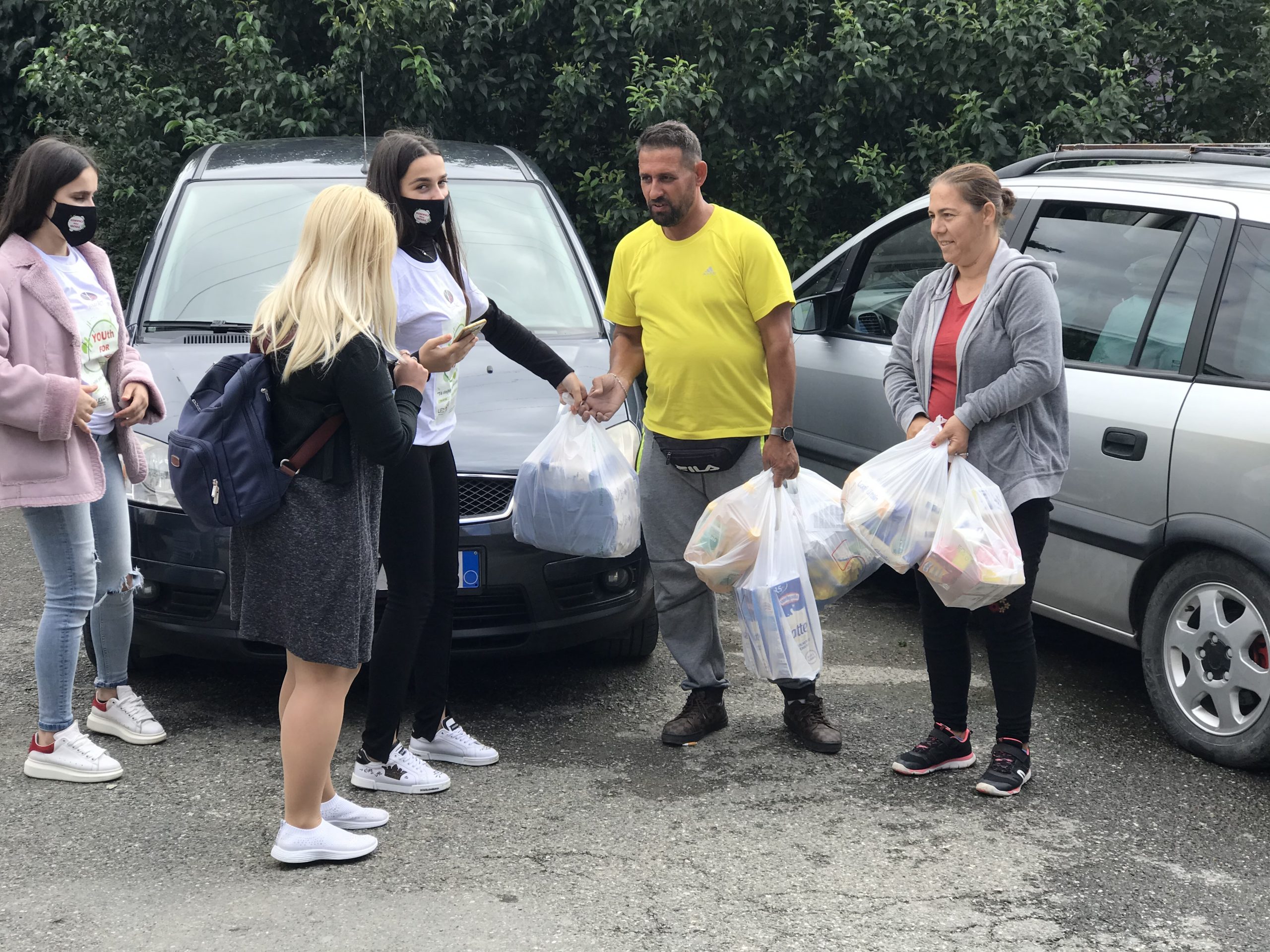 Aktivitete Vullnetare – Shkolla Komunitare